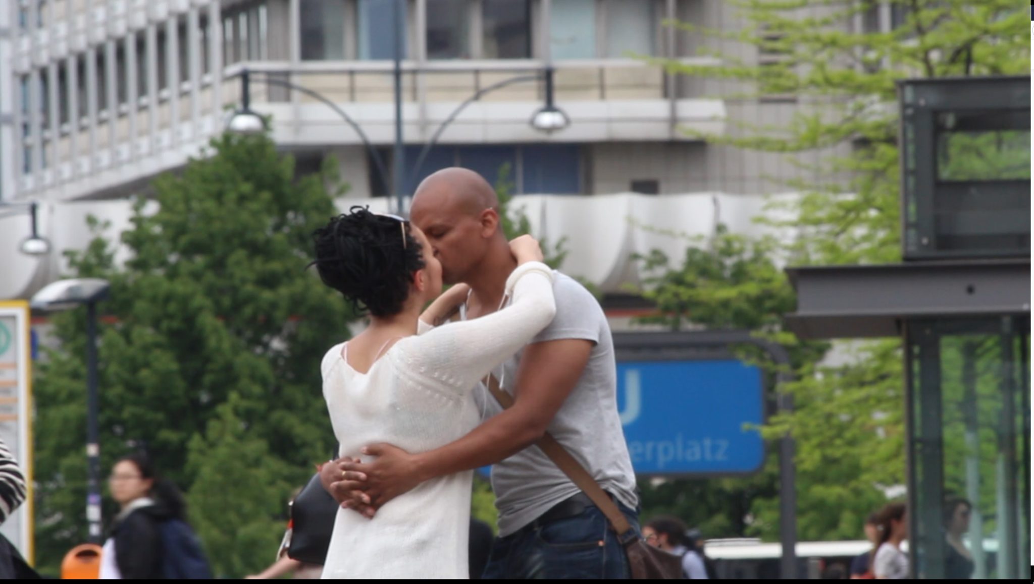 Deepak Dating Coach: Learn to Master the Art of Seduction